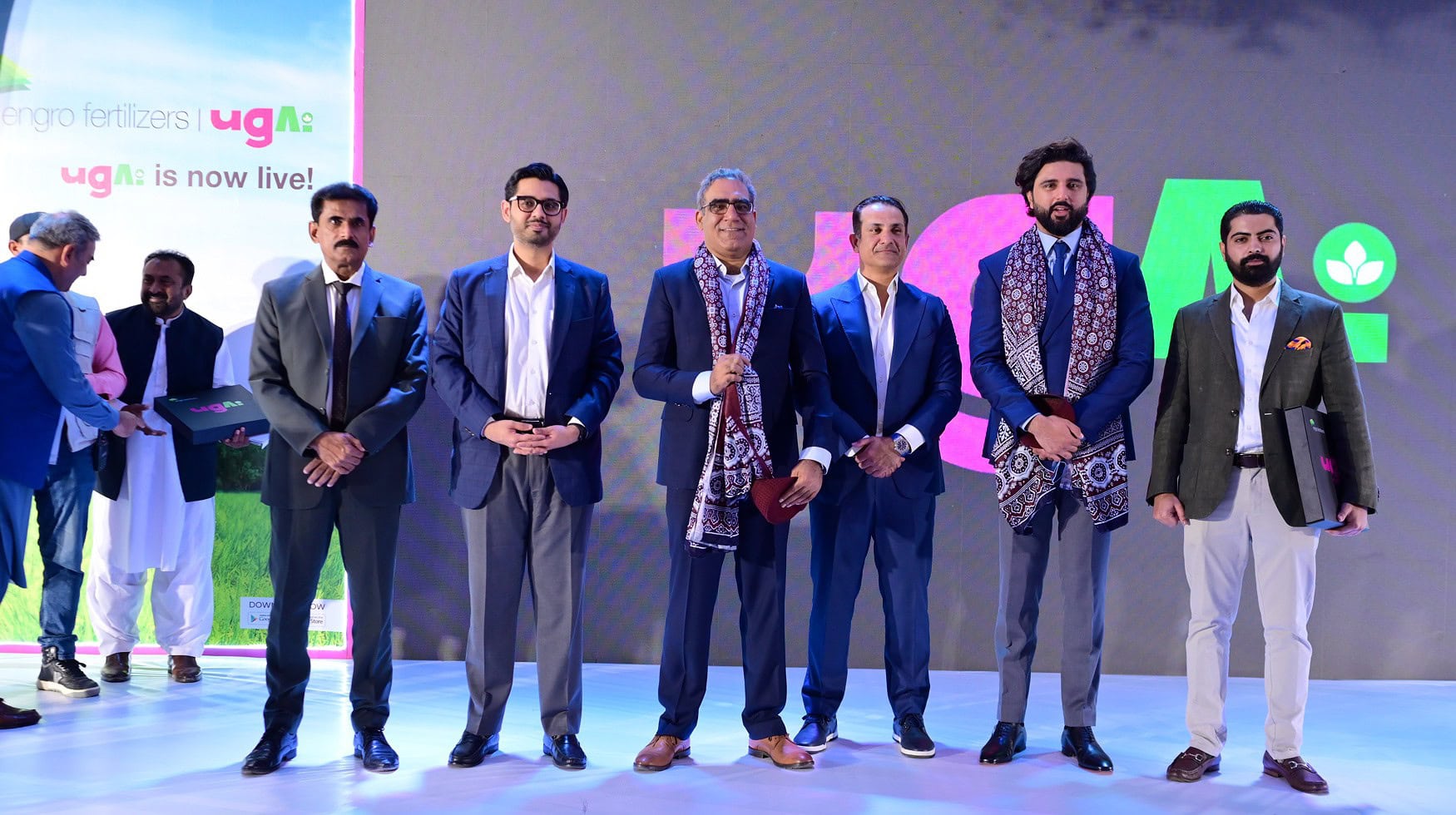 UgAi app from Engro Fertilizers will provide Pakistani farmers with ...